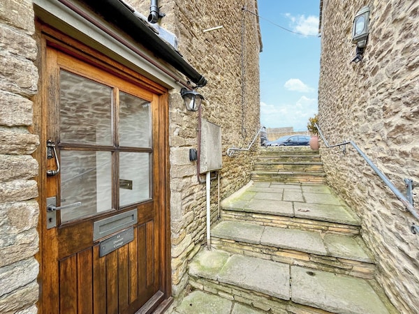 3 Bedroom Accommodation In Tetbury - Malmesbury