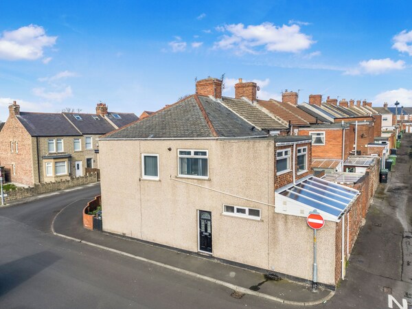 Stunning 5 Bed Property In Newbiggin -By-the-sea - Morpeth