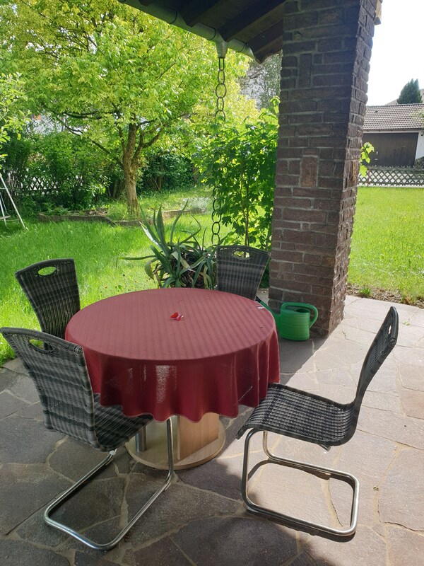 Landhaus Münz, Quiet Vacation Apartment Near Hopfen Am See Near Füssen - Füssen