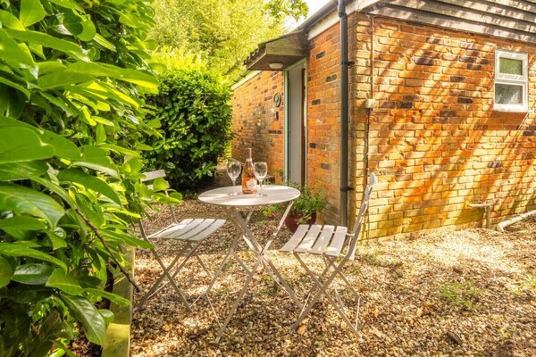 Swift Host The Nook Rural Barn Near The Norfolk Broads - Norwich
