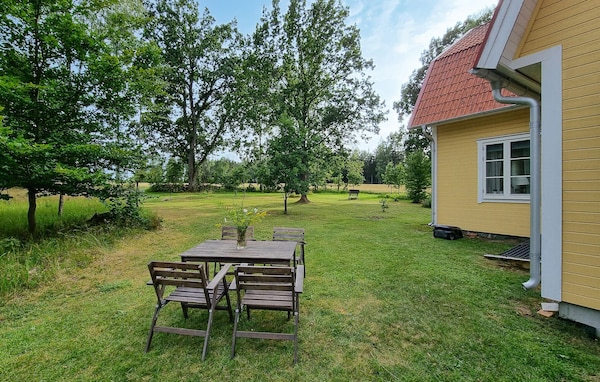 Atemberaubendes Haus Mit 3. - Tingsryd