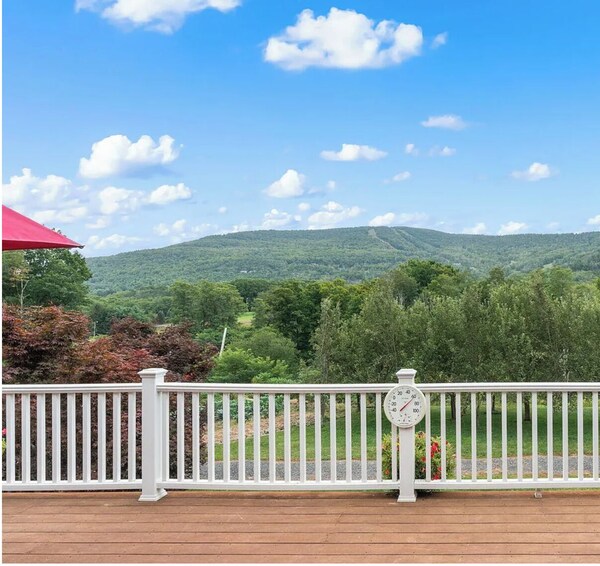 Spacious 5-bedroom House In Charming Windham Centrally Located In Town. - Windham, NY