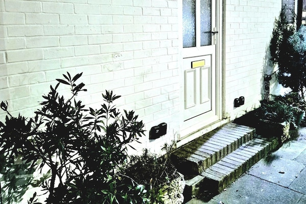 Beachside Retreat - Pets Ok - Free Parking - Cleethorpes
