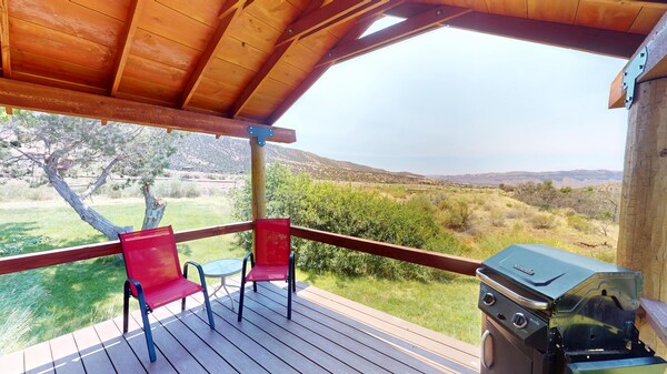 Pack Creek ~ Trails End. Affordable Cabin On The Outskirts Of Moab - Utah