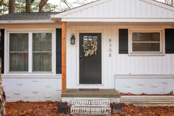 Sojourn Bayview Sanctuary Home Sleeps 6 - Norfolk, VA