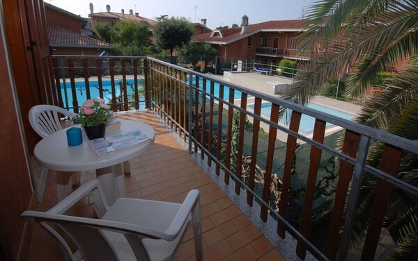 Moderno E Confortevole Appartamento Per Le Vacanze Con Vista Sulla Piscina - Provincia di Udine