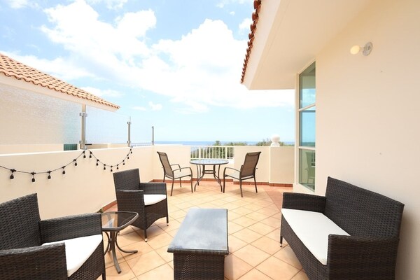 Ocean View Terrace Ph | 72 Hr Backup Battery - Aguadilla
