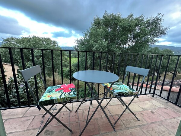 Tastefully Renovated T3 Apartment In The Heart Of The Vineyards - La Garde-Freinet