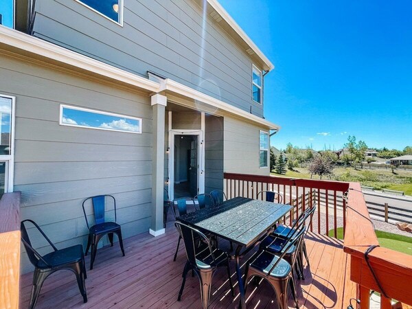 Falcon's Nest | Hot Tub/games/mins To Usafa&hiking - Black Forest, CO