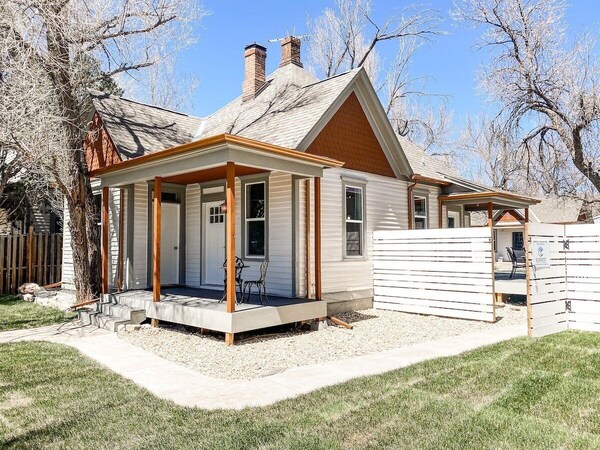 Custom Dream Home/ Loft&porch/ Trendy Neighborhood - Colorado Springs