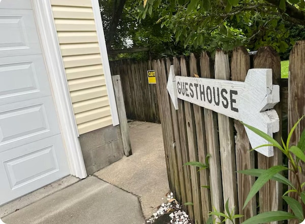 Charming 1-bedroom Apartment In Enchanting New Bern With Wifi, Ac - New Bern, NC