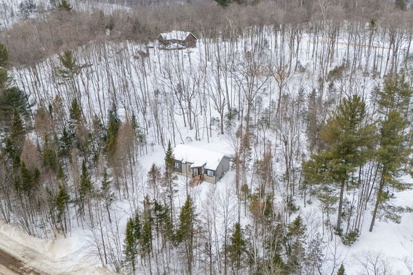 Amira | Nature Retreat | Hiking - Laurentides