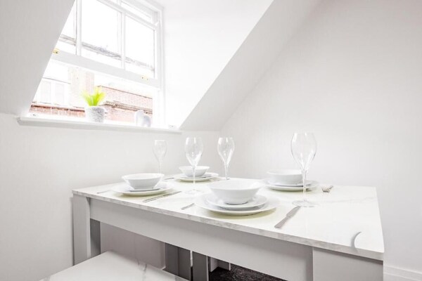 Host & Stay | New Street Dwelling - Worcester