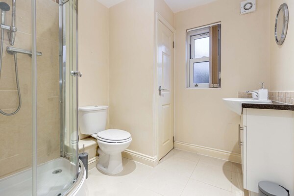 Host & Stay | Westbrook Court Apartment - Worcester, UK