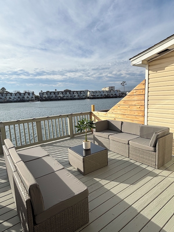 Sunset Serenity!tropical Waterfront Oasisprivate Patio10min->kingst & Beach - 查爾斯頓