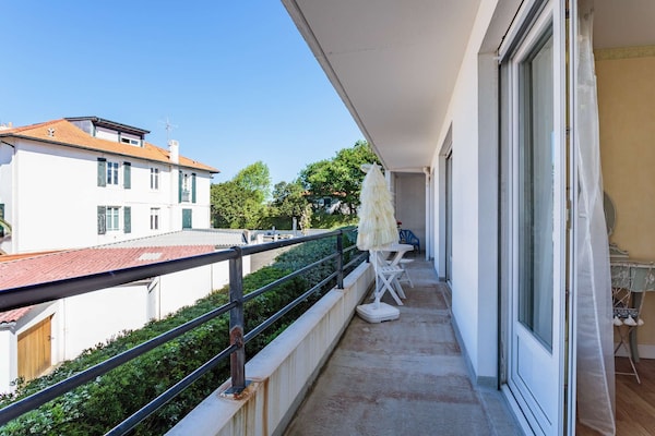 Cosy Apartment Close To Shops - Biarritz