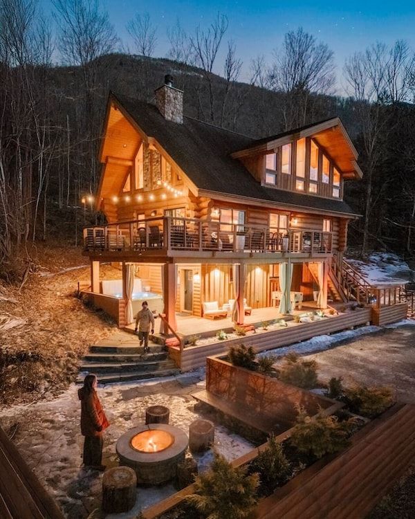 Hunterlake *Two* Houses-10bedrooms For 20-30guests - Hunter, NY
