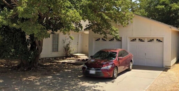 Lbk Lake-view Property3br/2bas Lbk/s Loop 289 - Lubbock, TX