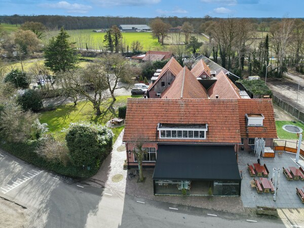 Spacious Luxury Apartment With Rural Views - Borne