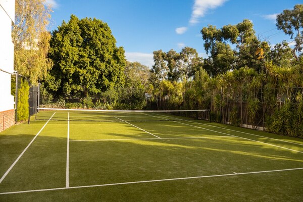 Art Deco Gem In Albert Park - Ivanhoe