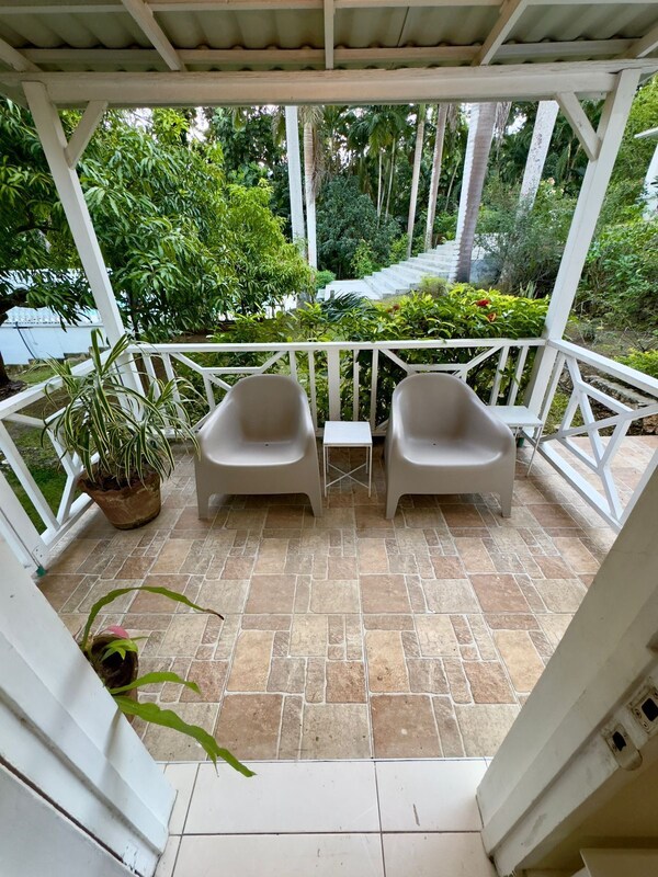 Charming Cottage With Wifi And Ac In Beautiful Reading With Pool And Ocean View. - Montego Bay