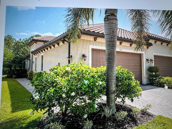 Beautiful 2-bdrm Villa In Bonita Springs Fl With Wifi, Garage, Active Community - Bonita Springs, FL