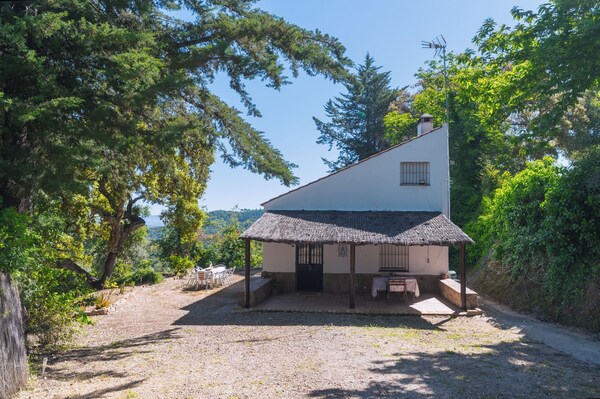 Casa Rural 'Las Nubes' Con Vistas A La Montaña, Wi-fi Y Aire Acondicionado - Cortegana