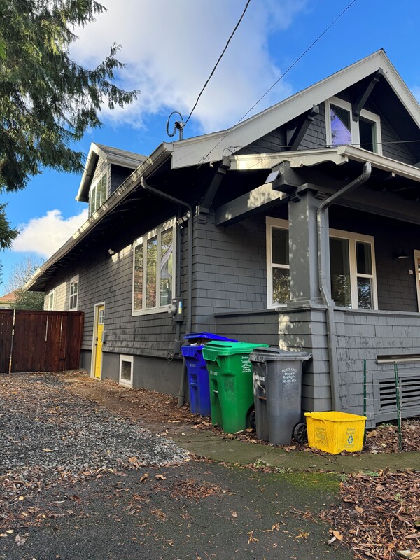 Cozy Portland Mt. Tabor Retreat - Portland