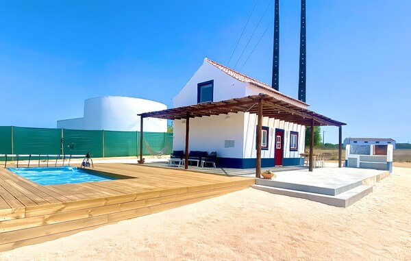 Wake Up To A Sea View On This Alentejo Hill, A 10-minute Walk From The Beach. - Sines