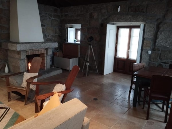 Casa Dos Livros Maison D'hôtes - Mangualde