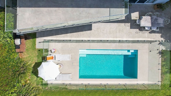 Stunning Ocean Views And Pool - Ettalong Beach