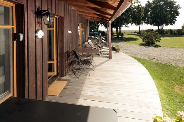 Ferienbungalow "Altes Kapitänshaus 5" - Ca. 25 M² Für 2 Personen Mit Terrasse - Ahrenshoop