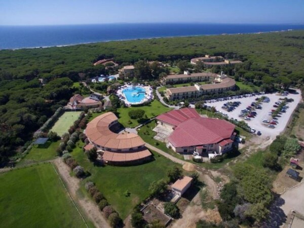 Incantevole Appartamento Per 4 Ospiti Con Wifi, A/c, Piscina, Tv, Animali Ammessi E Parcheggio - Oristano