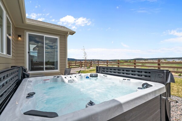New Listing! Game Room & Hot Tub | Mins To Co Springs - Colorado