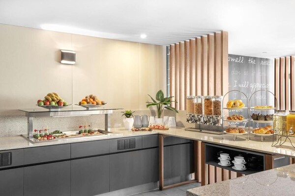 2 Bedroom Apartment @ Kent Street Sydney Cbd - Crows Nest