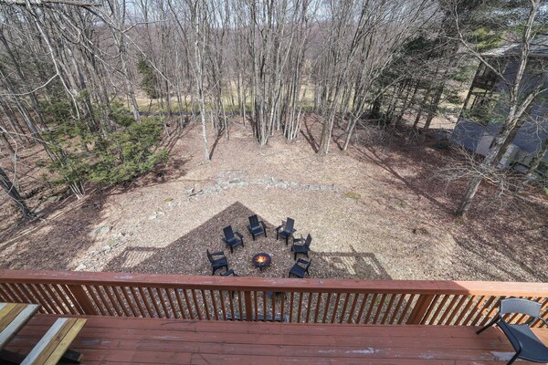 Spacious 4-bedroom House In Peaceful Lake Ariel With Wifi, Ac - Waymart, PA