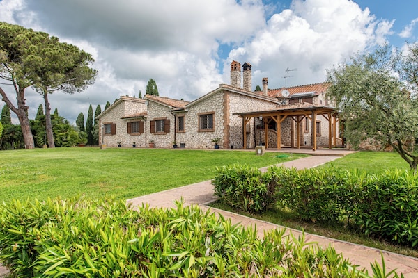 Villa Abaton: Enchanting Etruscan Villa With Sea View, One Hour From Rome - Cerveteri