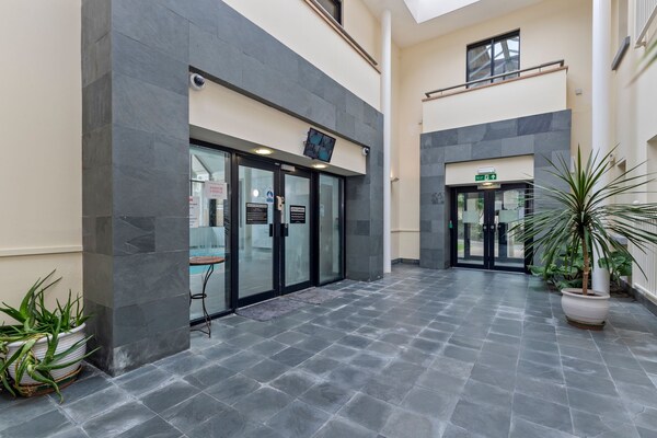 10 Mansion House - Indoor Pool, Sea Views, Gym - Saundersfoot