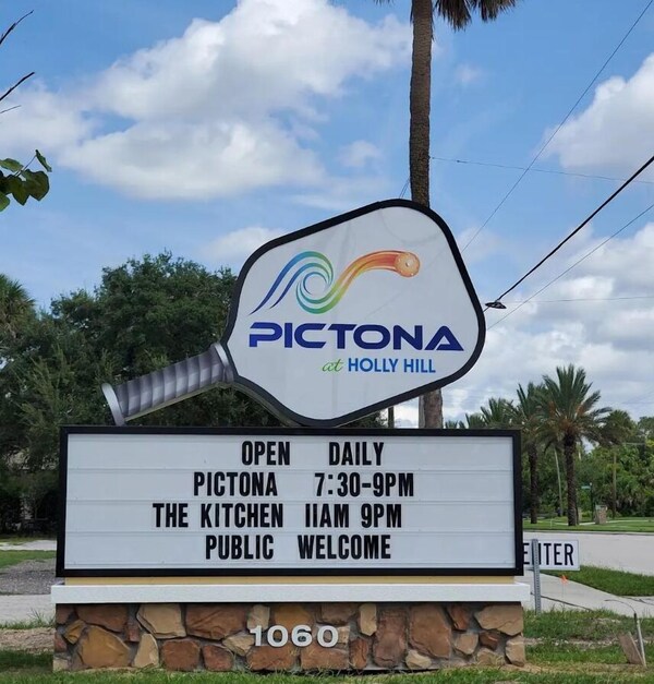 Charming 3br Blueriverbungalow, 6 Min To Daytona Beach,  3 Min Drive To Pictona - Ormond Beach, FL