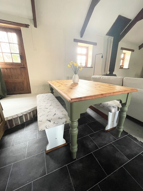 Charming 2 Bed Cottage In Rural Wales, Perfect For All The Family. - ペンブルックシャー