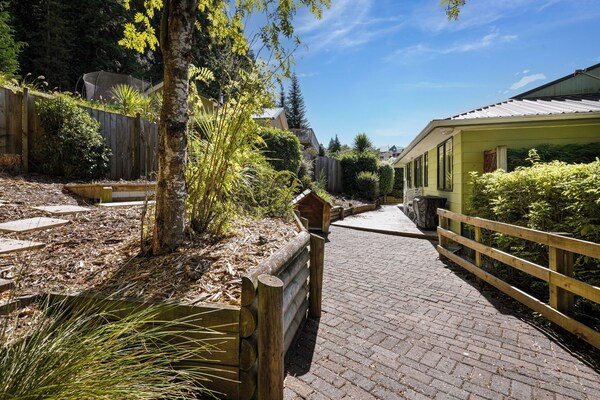 Elks Retreat Hanmer Springs Holiday Home - Hanmer Springs