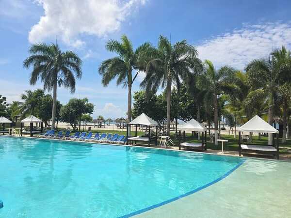 Beach Apartment At Nikki Residences 2 Bedroom - Playa Blanca