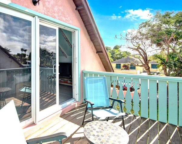 5min Walk To Beach/cozy Townhouse #1 Near Baha Mar - Nassau