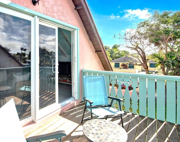 Steps To Beach & Near Baha Mar - Cozy 3bd Villa #1 - Nassau