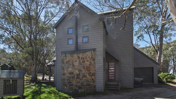 Come By Chance - Dinner Plain - Mount Hotham
