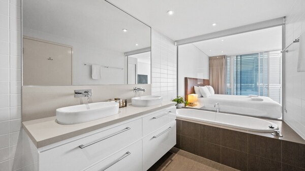 Bayview 504 - 3 Bedroom Apartment - Mandurah