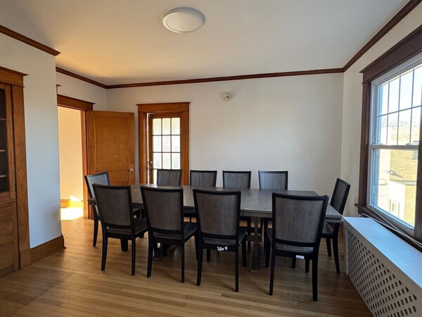 #41- Available 12/8! - Sleeps 14 - Bristol, CT