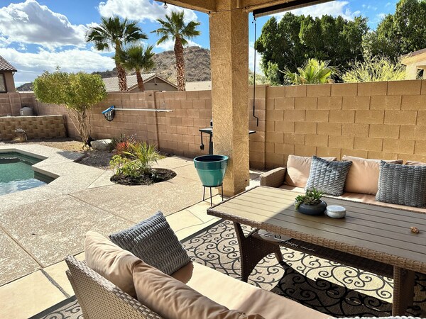 Desert Oasis: 4bd/3ba, Lux Resort Pool In Mesa, Az - Apache Junction, AZ