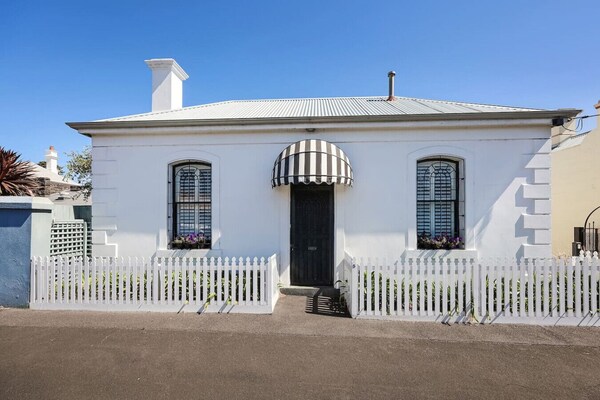 3 Bdrm House In Cbd Sleeps 6 - Warrnambool