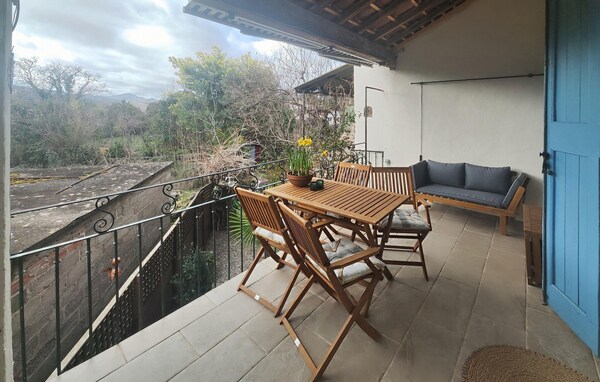 Hermosa Casa De 2 Dormitorios En. - Bédarieux